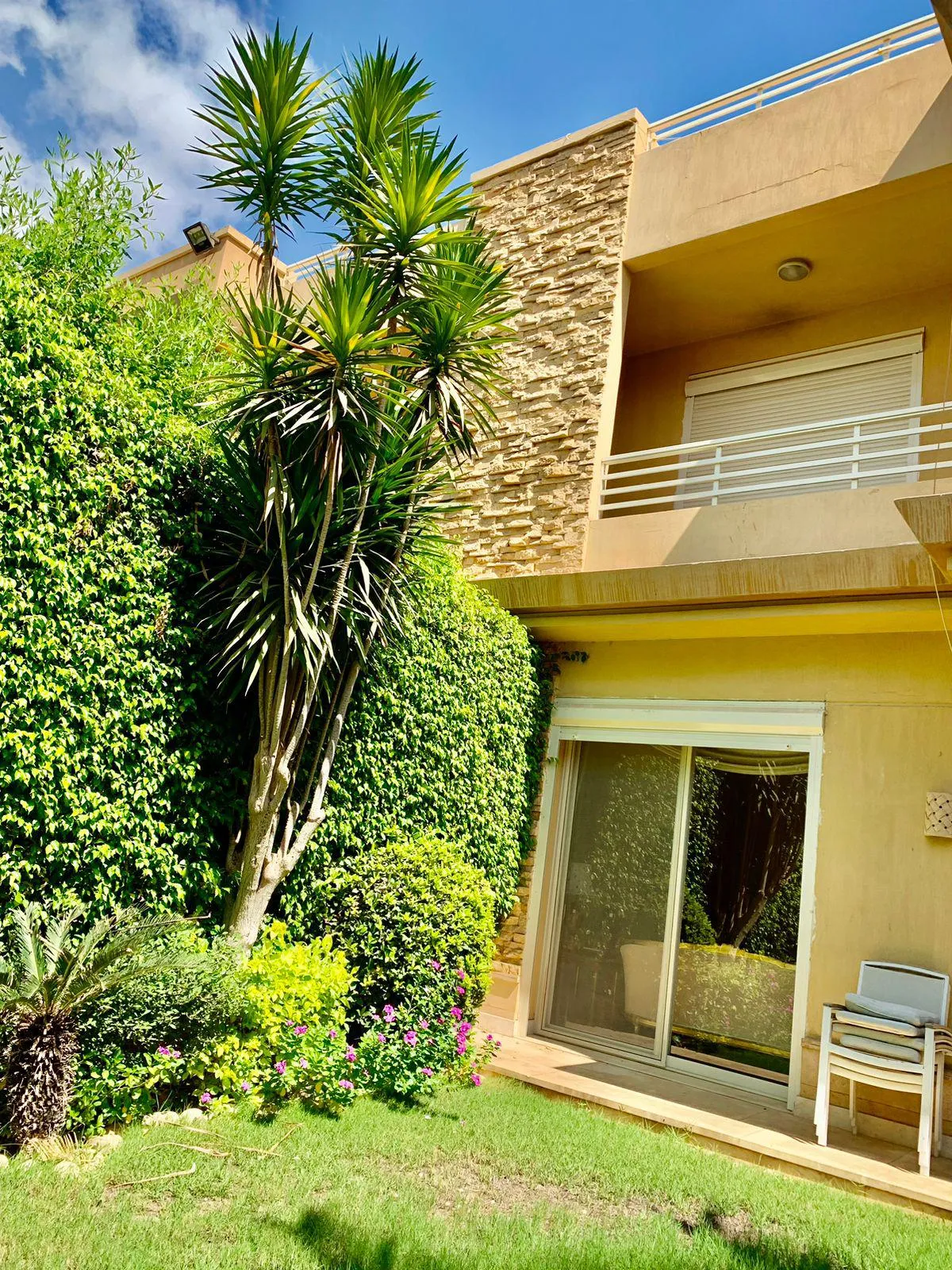 Townhouse for sale in Jeera, El Sheikh Zayed 114788